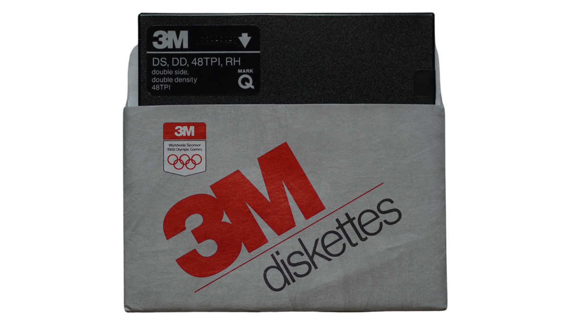 The Iconic 5.25-Inch Floppy Disk: Nostalgic Computing History – Heirloom The Iconic 5.25-Inch Floppy Disk: Nostalgic Computing History – Heirloom