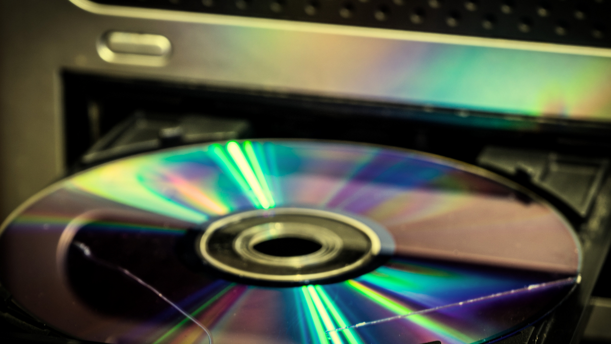 Rising from the Ashes: Data Recovery from Scratched CDs and DVDs – Heirloom